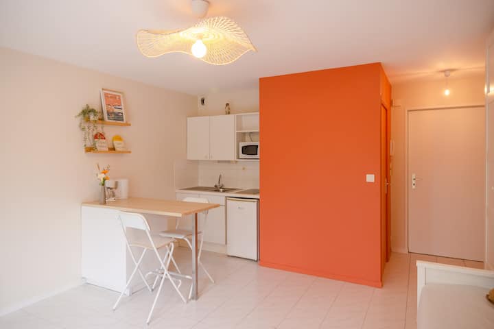 Studio Zen Et Lumineux
  Plage Et Bourg à Pied - Saint-Nazaire