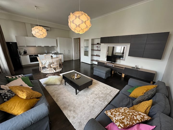 Downtown Deak Luxury 3 Bedrooms+ Big Living Room - Budapest
