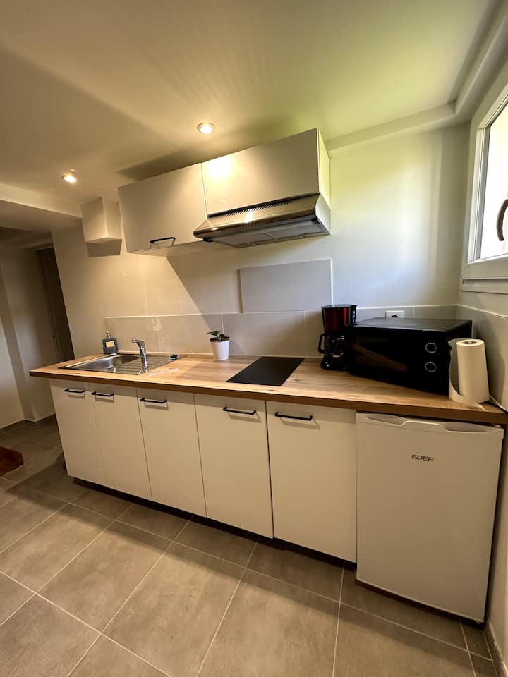 Studio Privé Proche Aéroport Et Axe Nantes-pornic - Aéroport Nantes Atlantique (NTE)