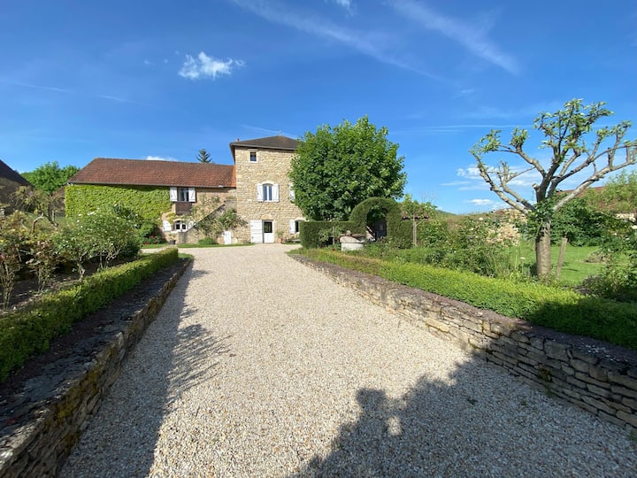 Grande Maison Familiale, Jardin Et Piscine En éTé - Avallon