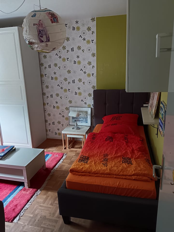 Two Single Rooms At Sportpark - Duisburg