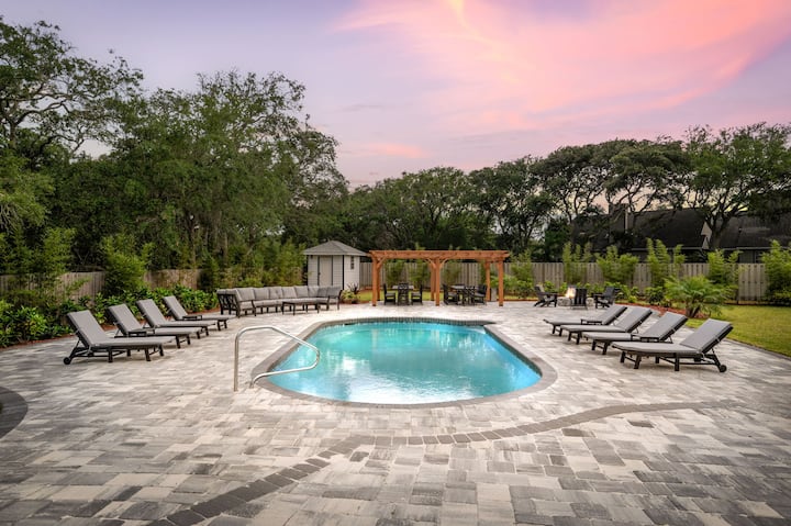 Vilanorose Sleeps 24 Heated Pool Beach Hot Tub Pet - St. Augustine, FL