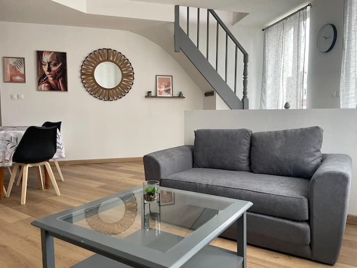 Appartement En Duplex, 1e éTage, Proche Commodités - Armentières