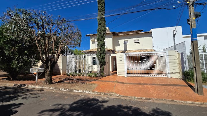Sobrado Aconchegante - Cb 139 - Campo Grande
