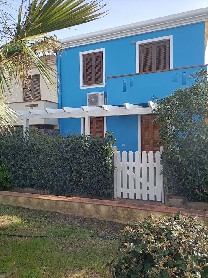 Domo Tzeleste - Accogliente Casa Su Due Livelli - Stintino