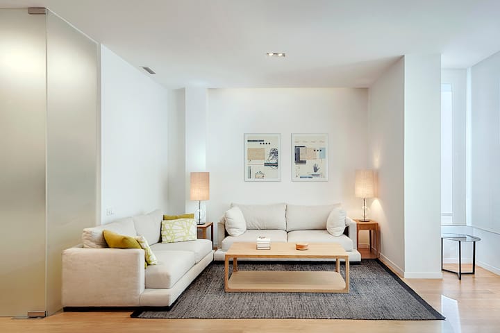 Céntrico Apartamento De Diseño - Valencia