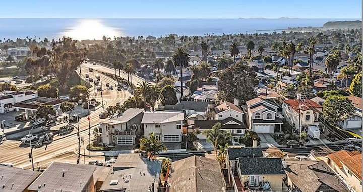 Experience Coastal Living- 3 Br Beach Home - San Clemente, CA