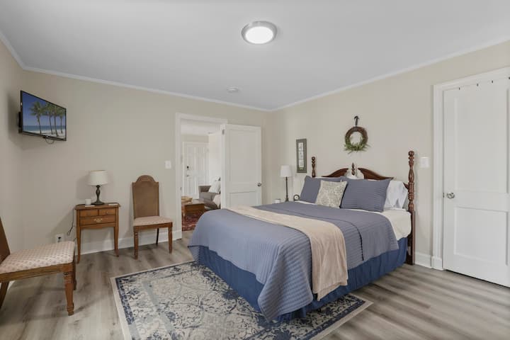 Centrally Located Apartment Near Mary Washington - 프레드릭스버그
