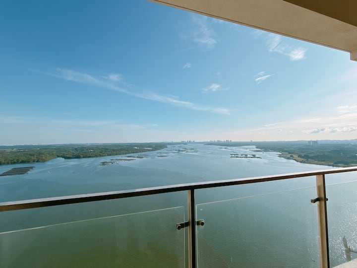 Full Sea View•27th Floor•country Garden Danga Bay - Johor Bahru