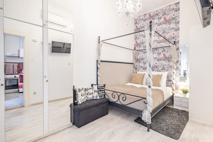 City Centre Near Deák With Ac & Tv - Budapest