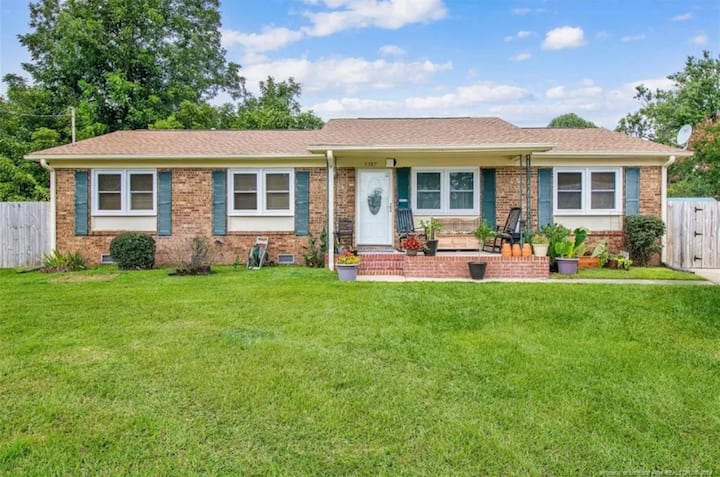 4 Bd Home Close To Fort Liberty - Fayetteville, NC