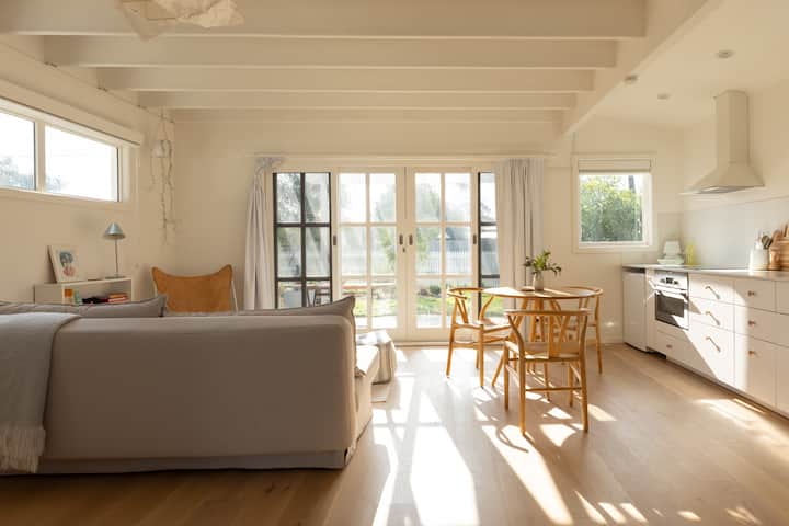 Lollo’s Guesthouse - Phillip Island
