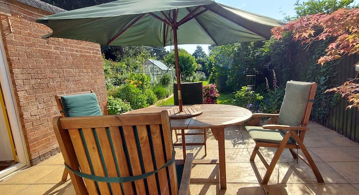 Comfortable House In Oadby - Leicester