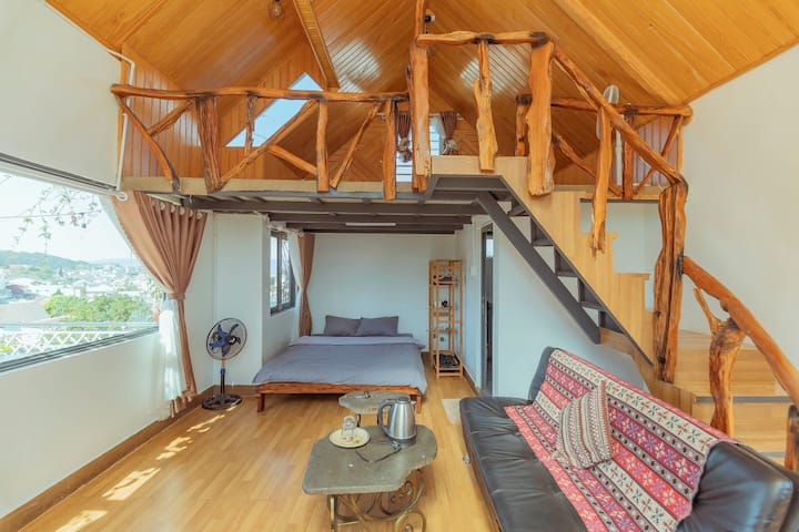 Sun House 1 Ngôi Nhà Gỗ độC đáO - Dalat