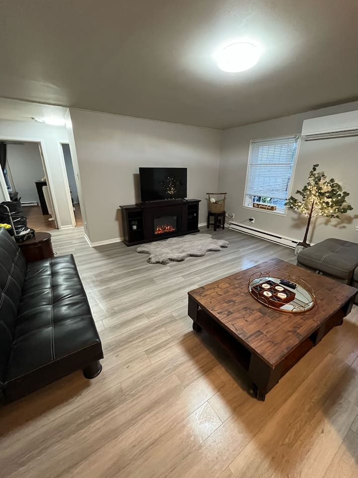 North St Charm - Apt For 5 - Halifax