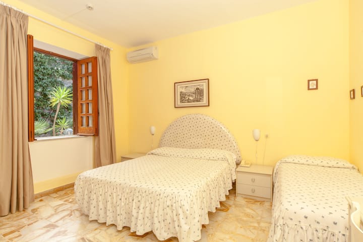 Camera D'hotel: Tripla - Ischia Porto