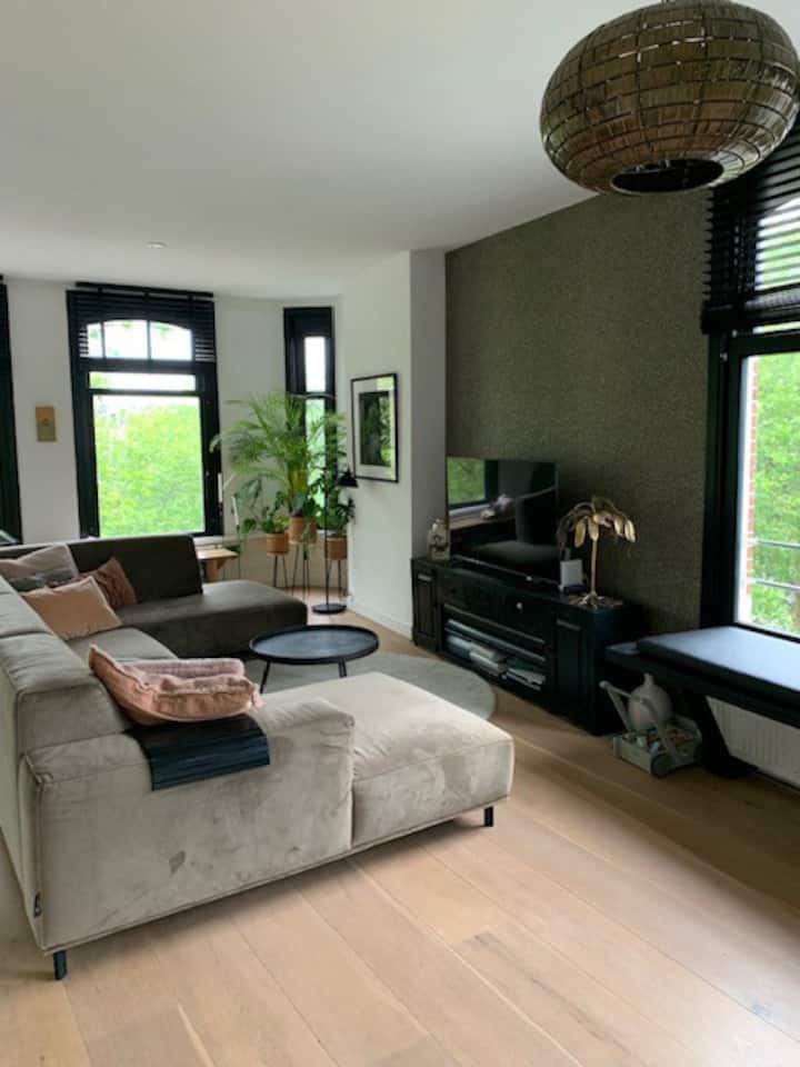 Zeer Licht En Ruim Appartement - Amsterdam