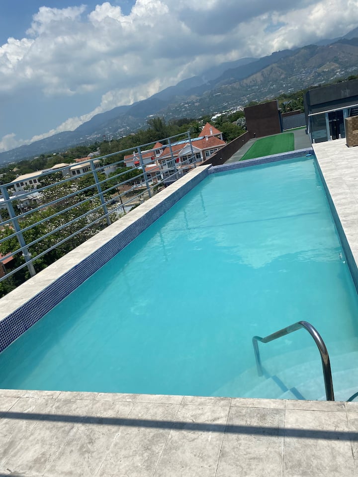 S_d_luxuryrentalsja - Kingston