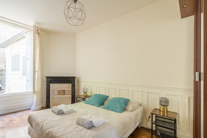 Appartement Plein Coeur Du 17ème - Paris