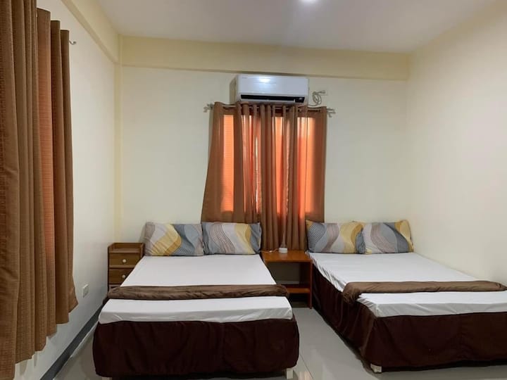 Llaguno City Inn - Room 10 (Family Room) - General Santos City