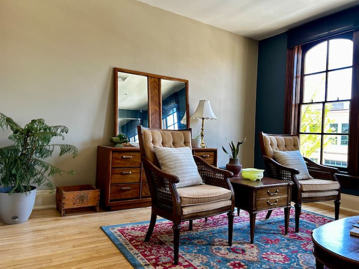 Historic Spinti
Butcher Shop - Milwaukee, WI