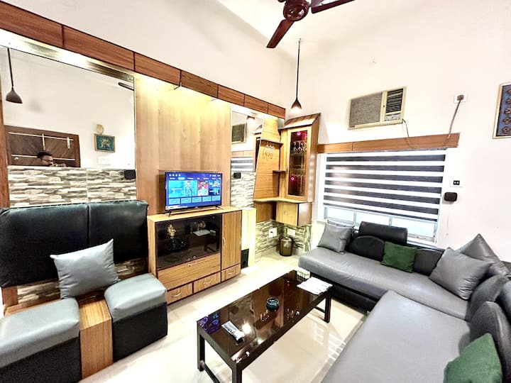 Aristocratic 3bhk Near Eastern Metropolitan Club - Kolkata