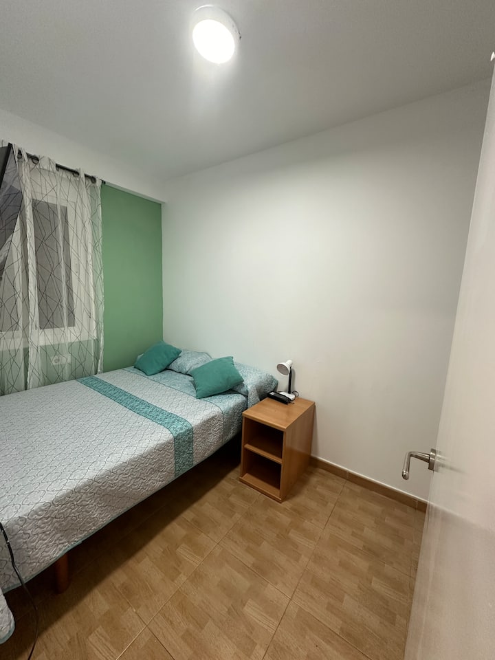 Habitación Barcelona - Badalona