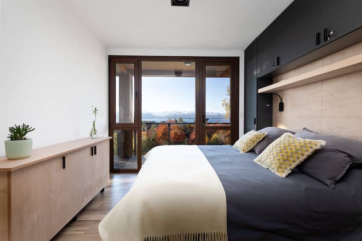 Minimalist Cozy With Lake View - San Carlos de Bariloche