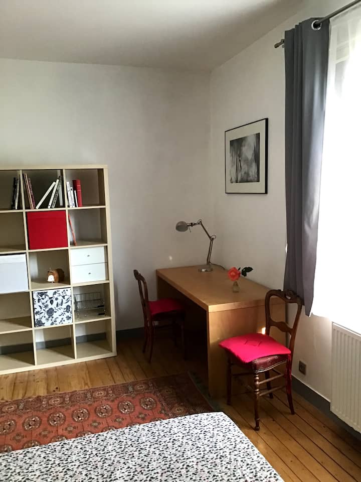Une Grande Chambre Dans 1 Maison - Bourg-la-Reine