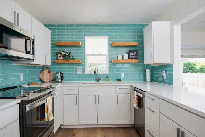 Home In Clearwater - Cozy 2br/2ba Retreat - Clearwater, FL