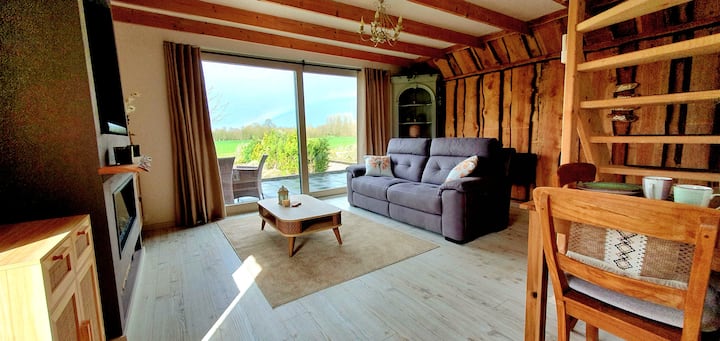 Vakantiehuisje "The Bird's Nest" Met Jacuzzi - Provincie Groningen