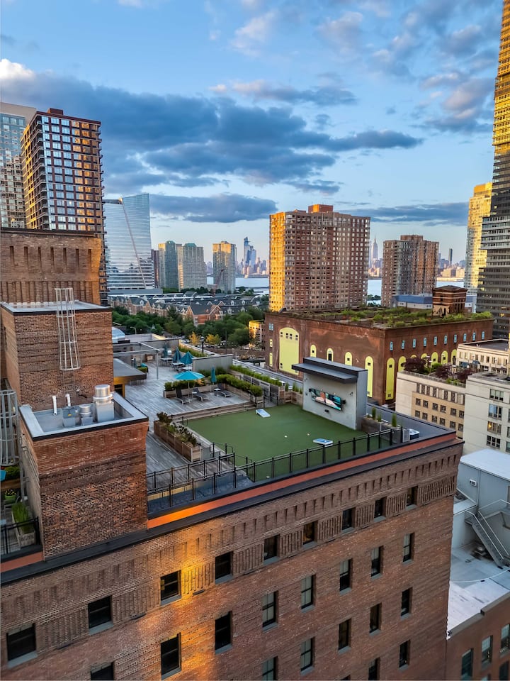 Diega By World Class® - Designer Loft Near Nyc - Jersey City, NJ