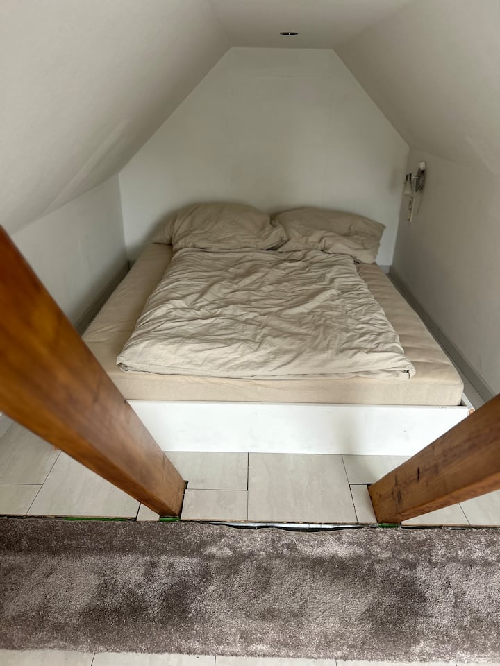 Süße Nische Im Dachgeschoss - Dortmund