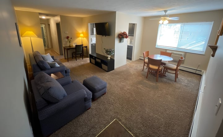 Elyria 2 Bedroom Apartment - Oberlin, OH