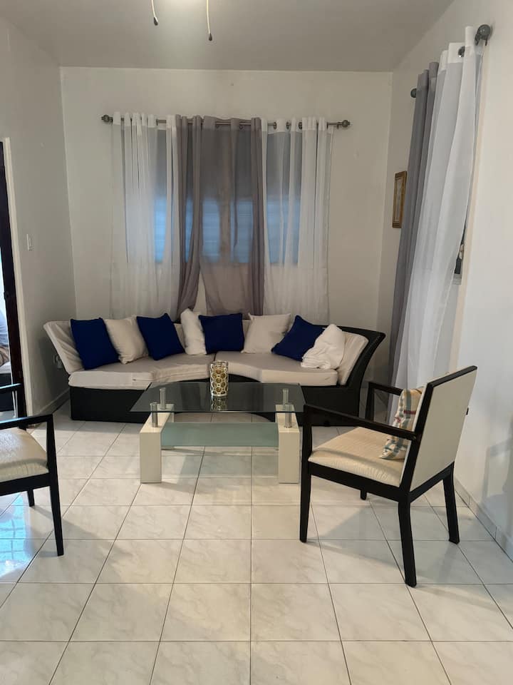 Humble Home In Carolina /1st Floor Apartment. - Puerto Rico