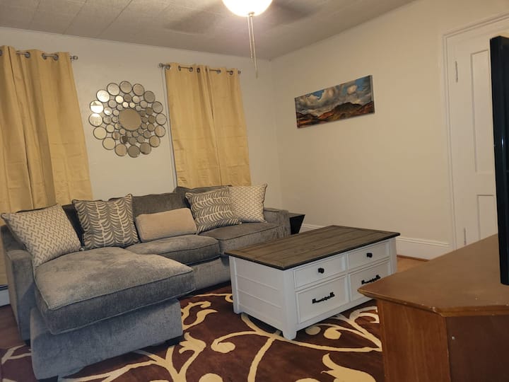 Beautiful 2 Bedroom Apartment - 브리지포트