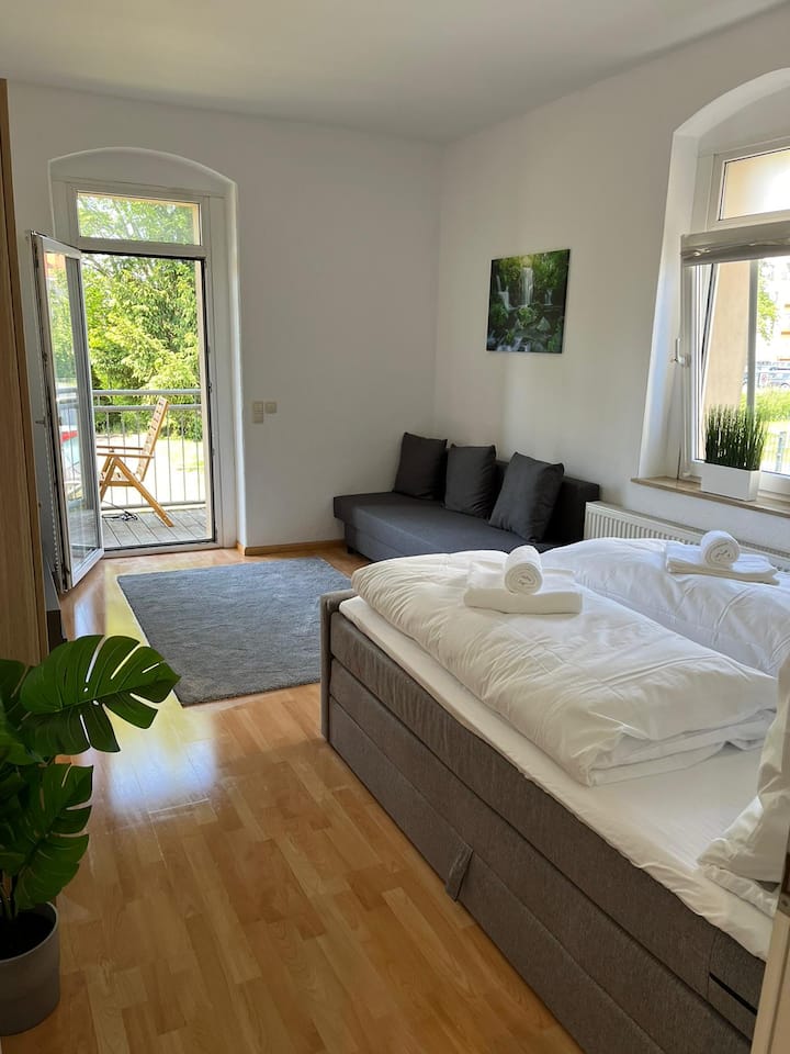 Apartment Leuben | Stylisch | Sehr Ruhig | Balkon - Dresde