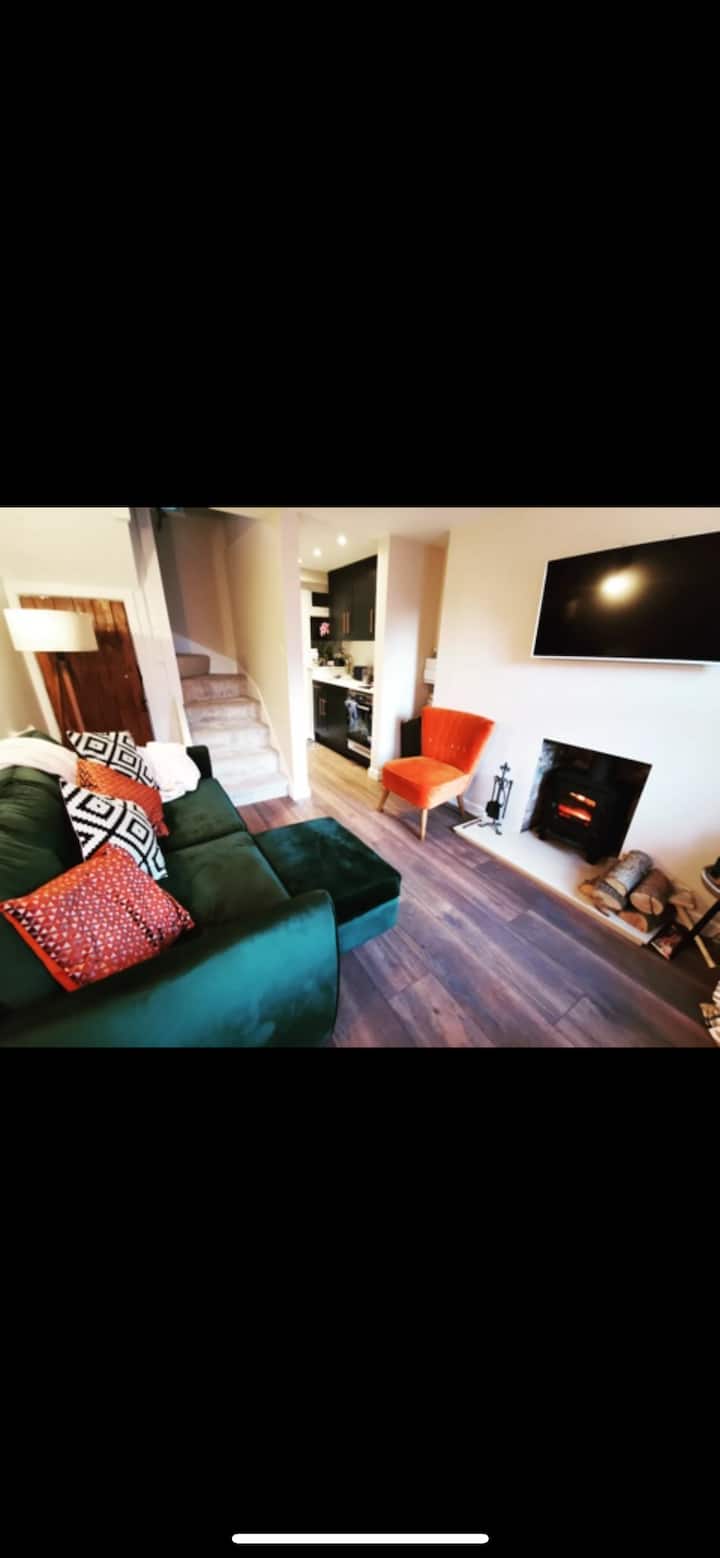 Colourful Immaculate 1 Bed Home - Aéroport de Londres Stansted (STN)