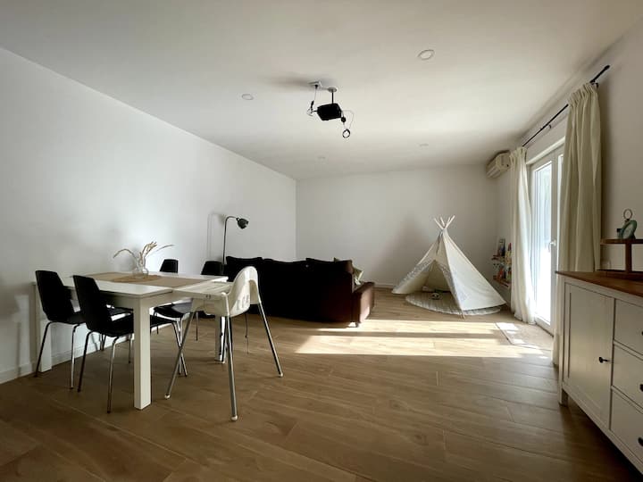 Family Apt W/ Pool In The Countryside 20' From Bcn - Martorell