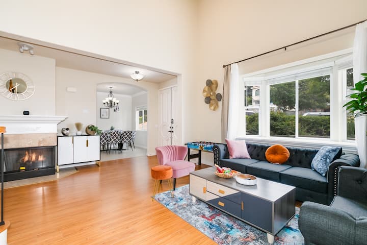 Spacious 4br3ba| Close To Dtla, Universal Studios - Montebello