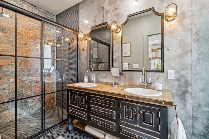 Cozy Hot Tub Escape, Walkable To Bars/restaurants - Cincinnati, OH