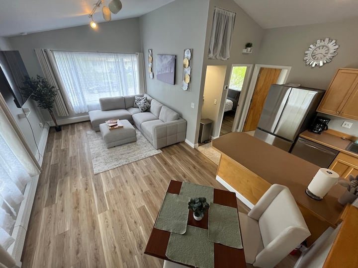 Cozy Spenard Hideway - Anchorage