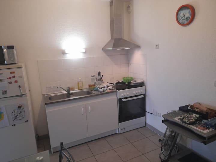 Chambre à Louer (Appartement Partagé) - Rivesaltes