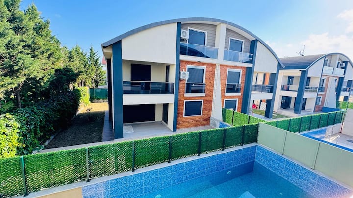 Granada Villa Nt - Belek