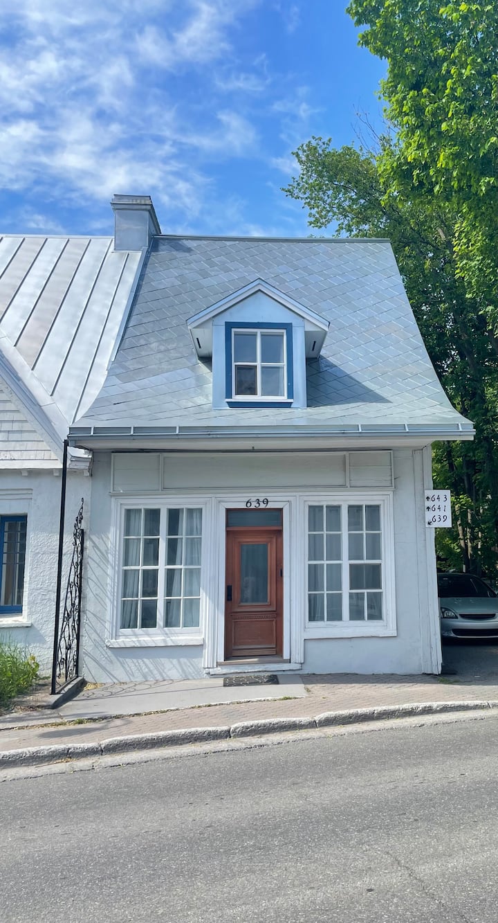 Fira,2 Person, Small, Relax, Full Equip - Quebec City