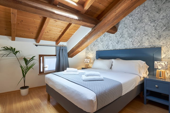 [Professor's Nest 11b] - Verona Apartments - Verona