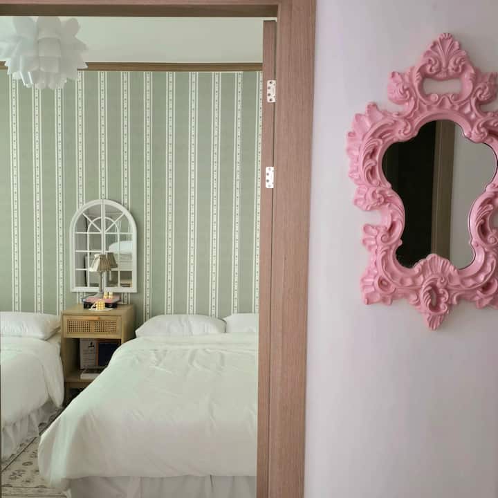 [Stay이층집]6인숙소/1주년특가/캐리어보관/내부올수리/동대구역/ 넓고 조용/2층독채 - Daegu