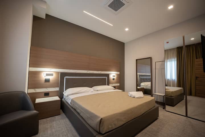 Building Hotel Caserta - Executive Suite - Aversa