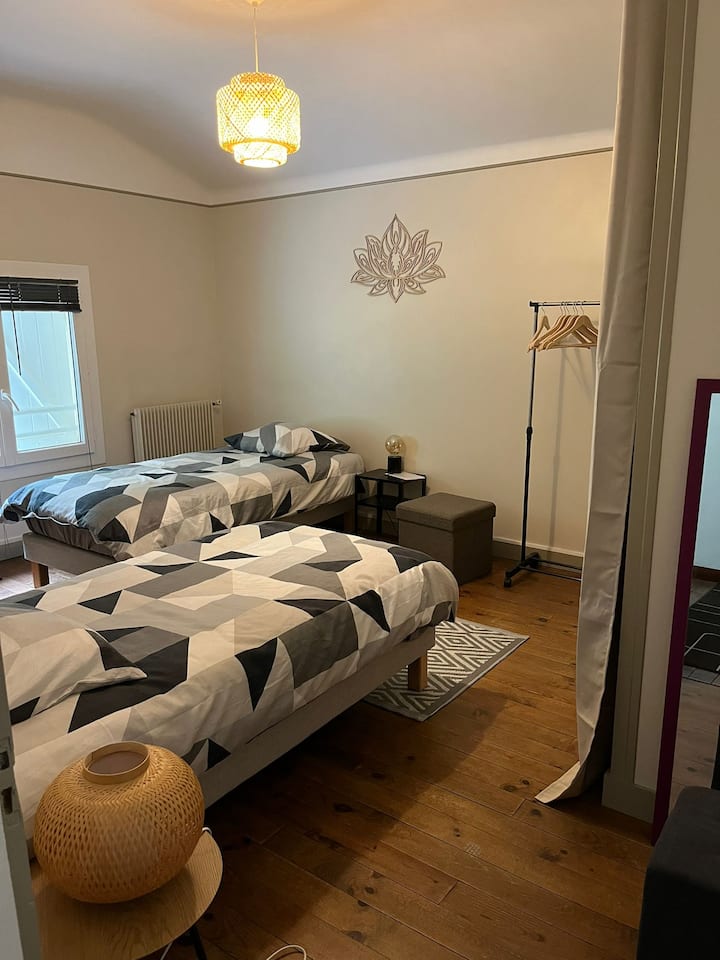 Chambre Avec Salle D'eau Et Cuisine Partagée - Aire-sur-l'Adour