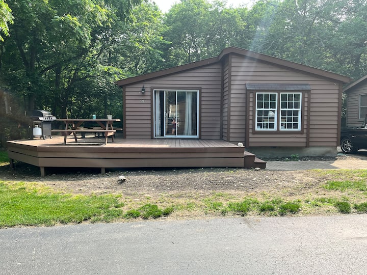 Island House 92 - Put-in-Bay, OH